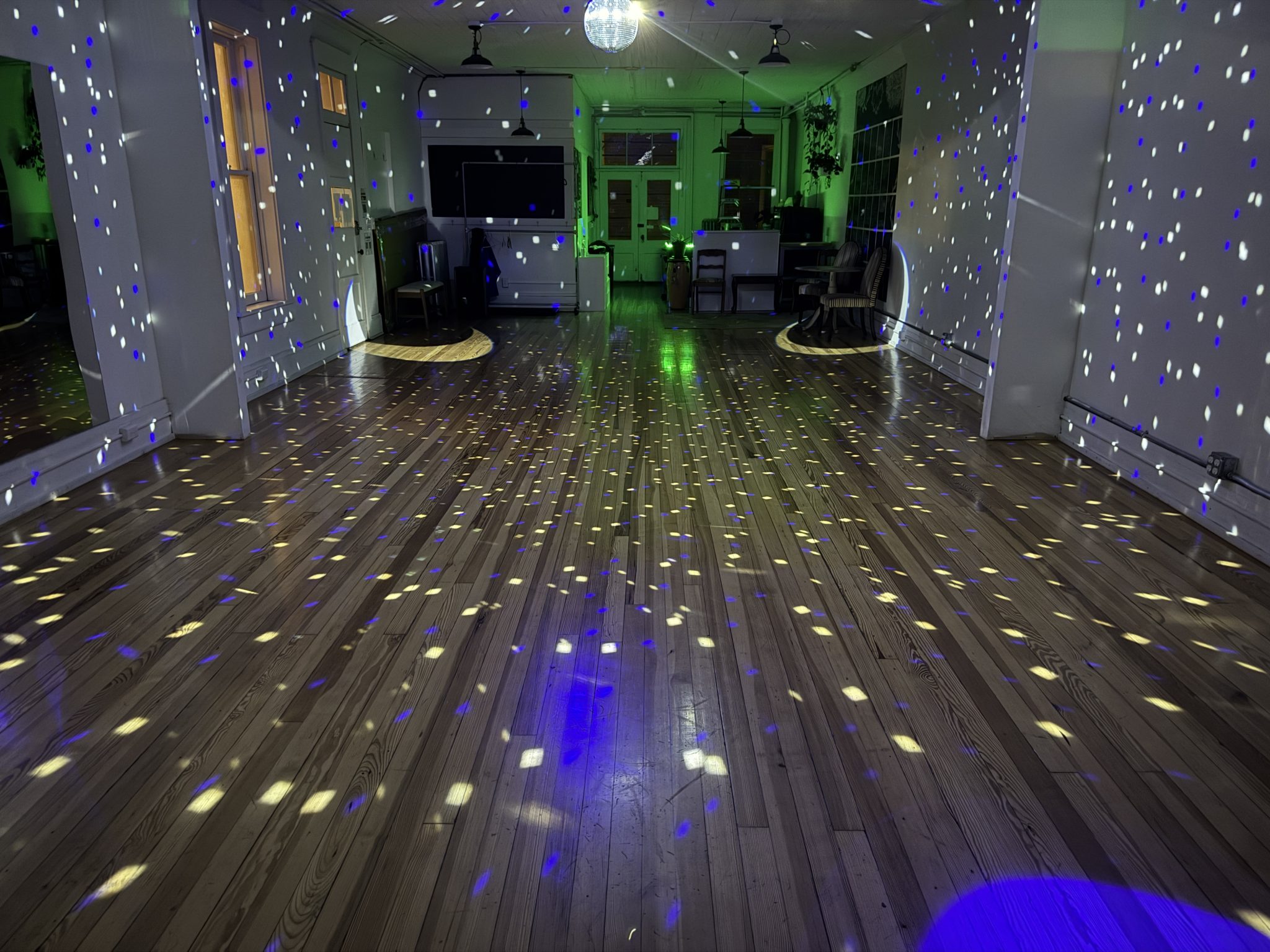 TreeHouse Studio Rental – Salsa Ithaca
